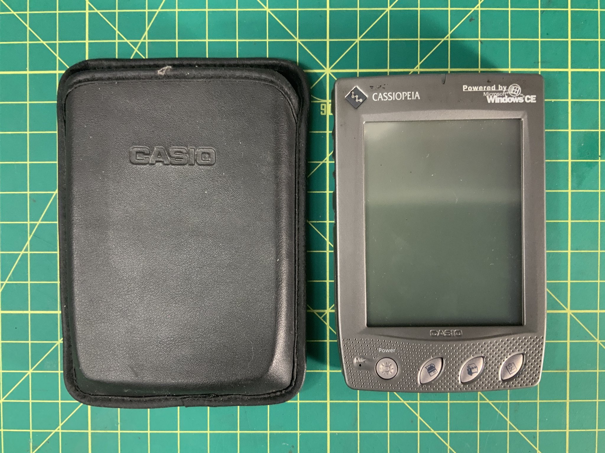 Casio Cassiopeia E-10 - Computers - Handheld Computer Museum