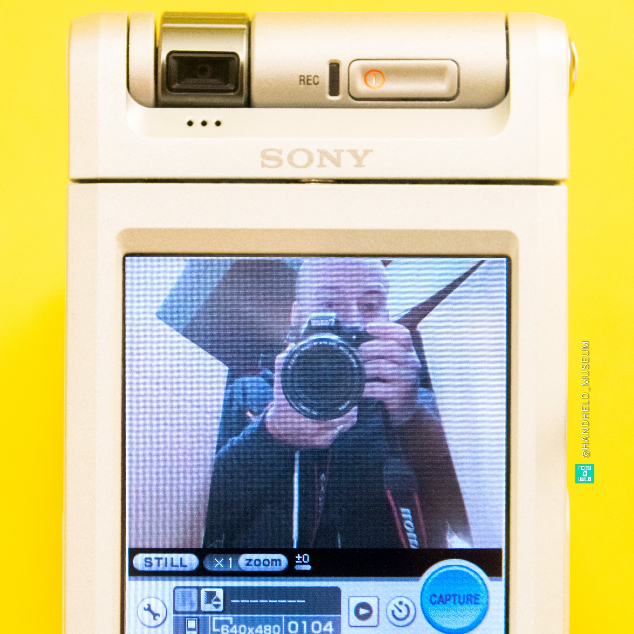 Sony Clié PEG-NX70V/U - Computers - Handheld Computer Museum