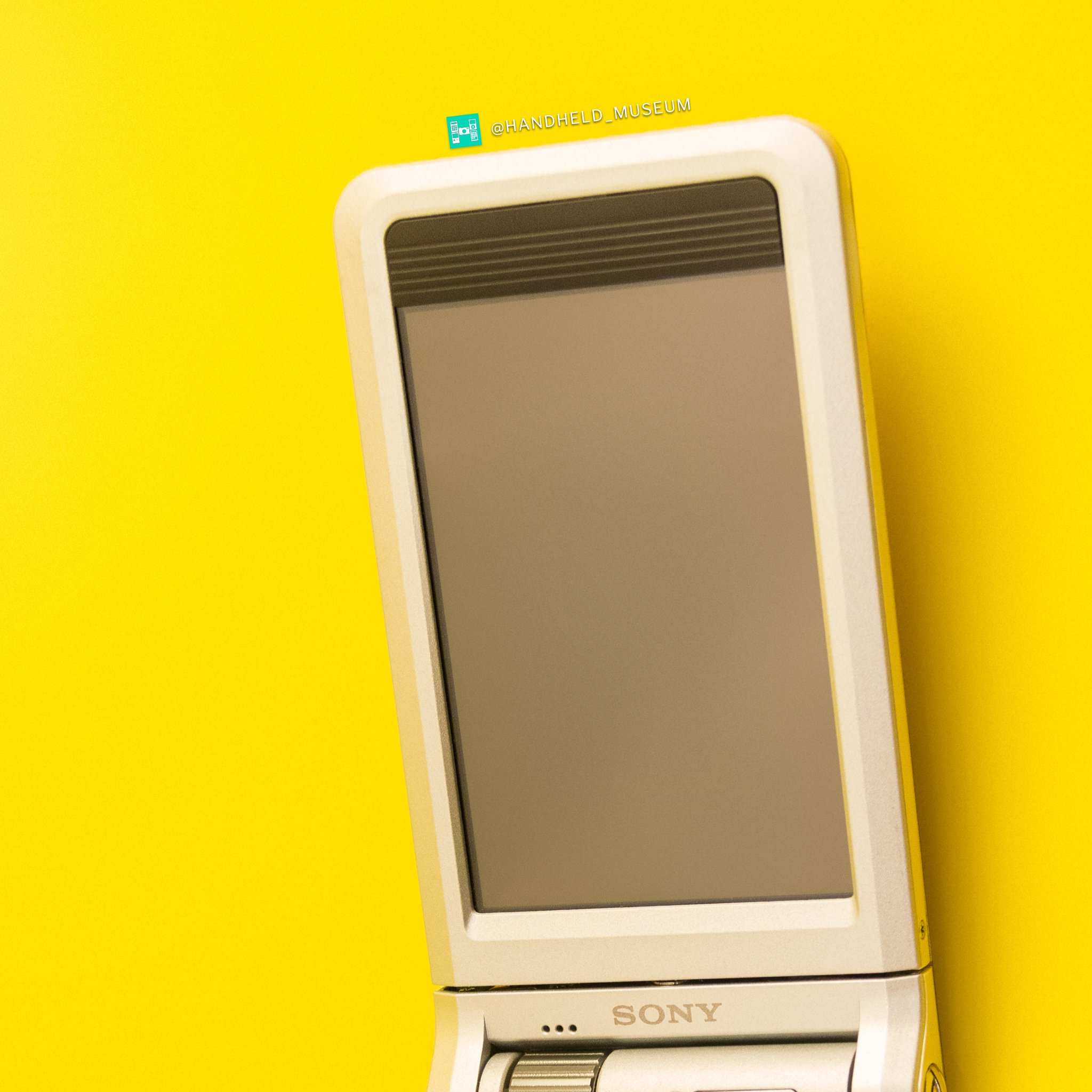 Sony Clié PEG-NX70V/U - Computers - Handheld Computer Museum